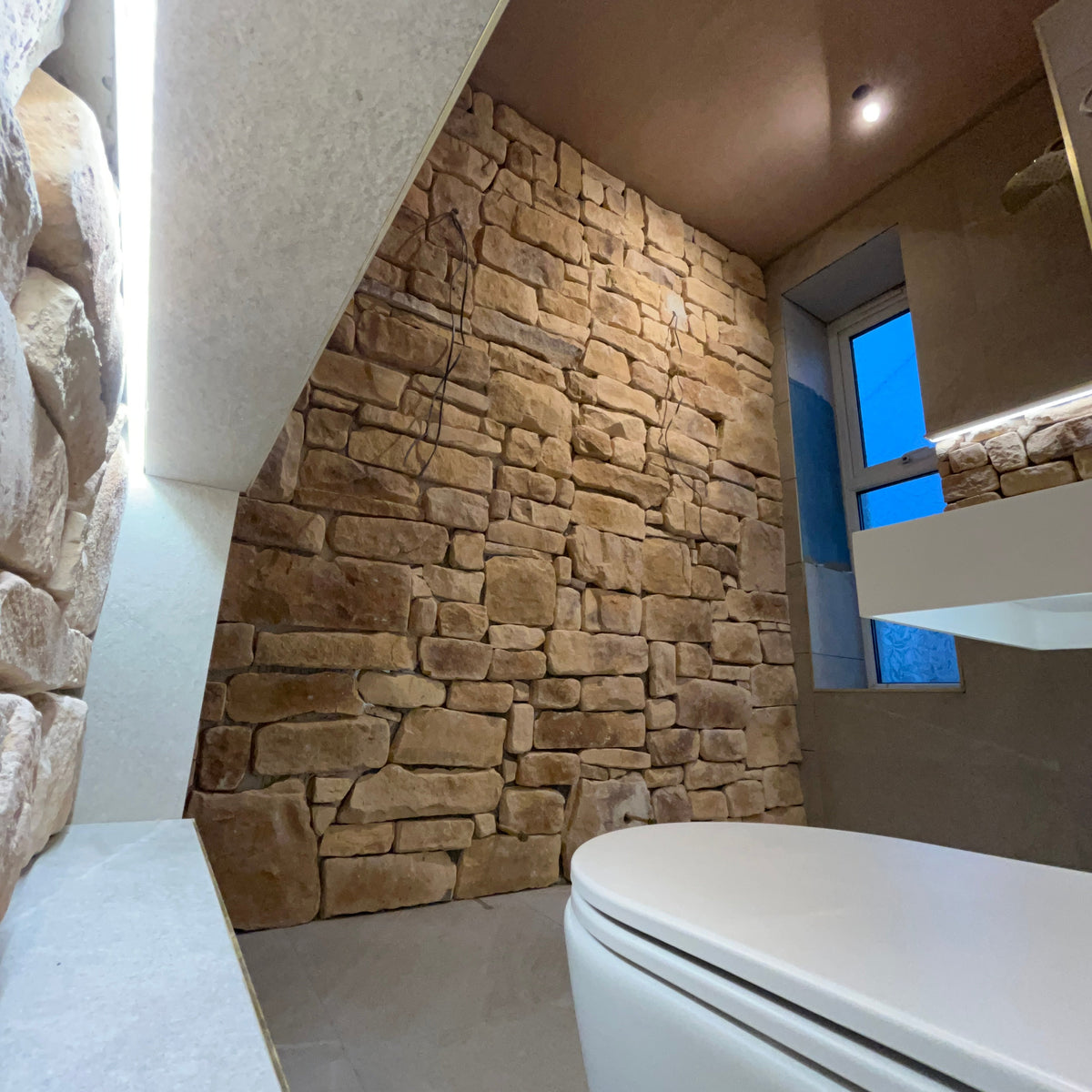Creating a Timeless Exterior Design with Limestone Weathered Cladding ...