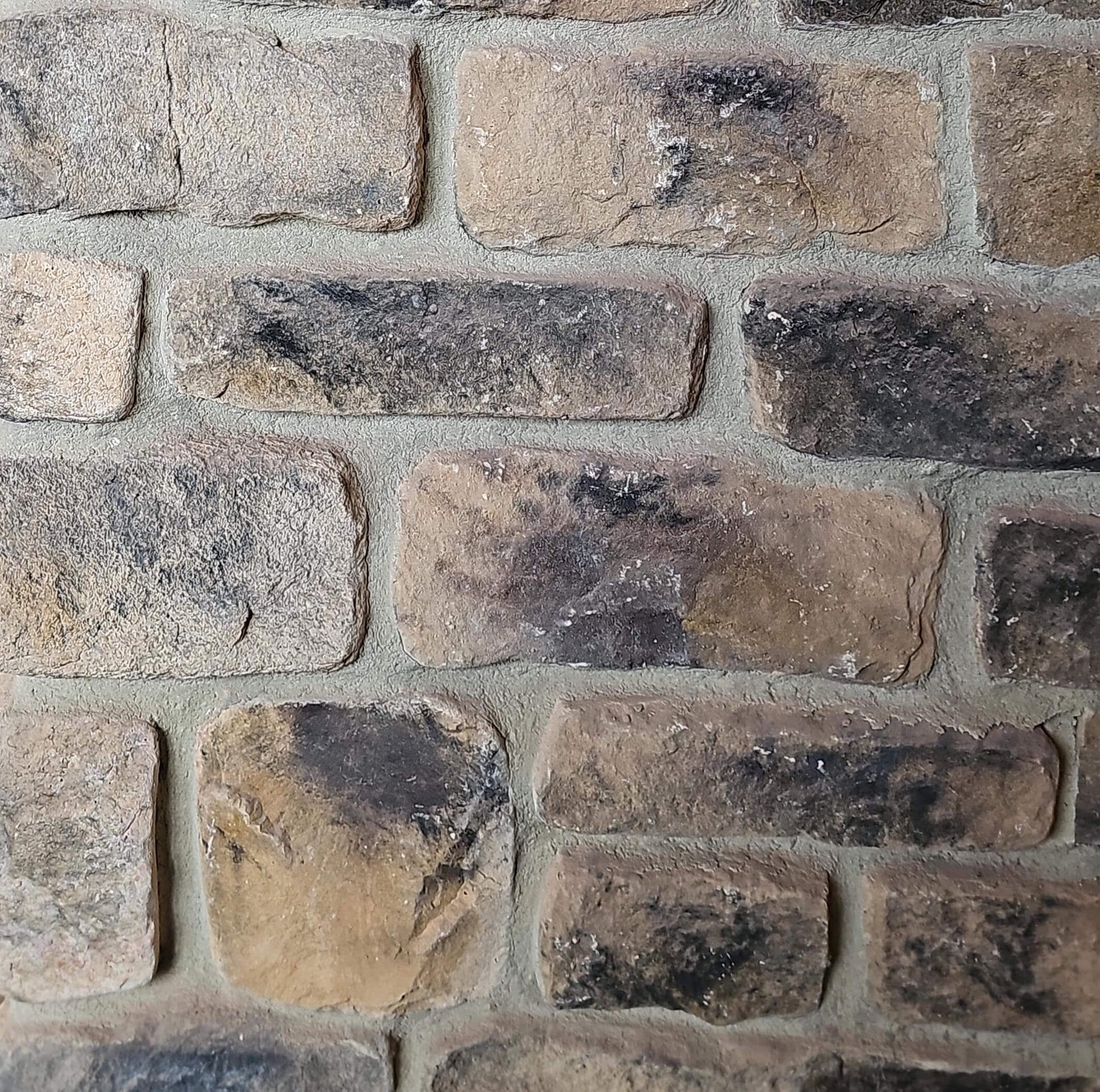 Stone Cladding | Charcoal Buff Weathered | Stone Slips | Stone Veneer